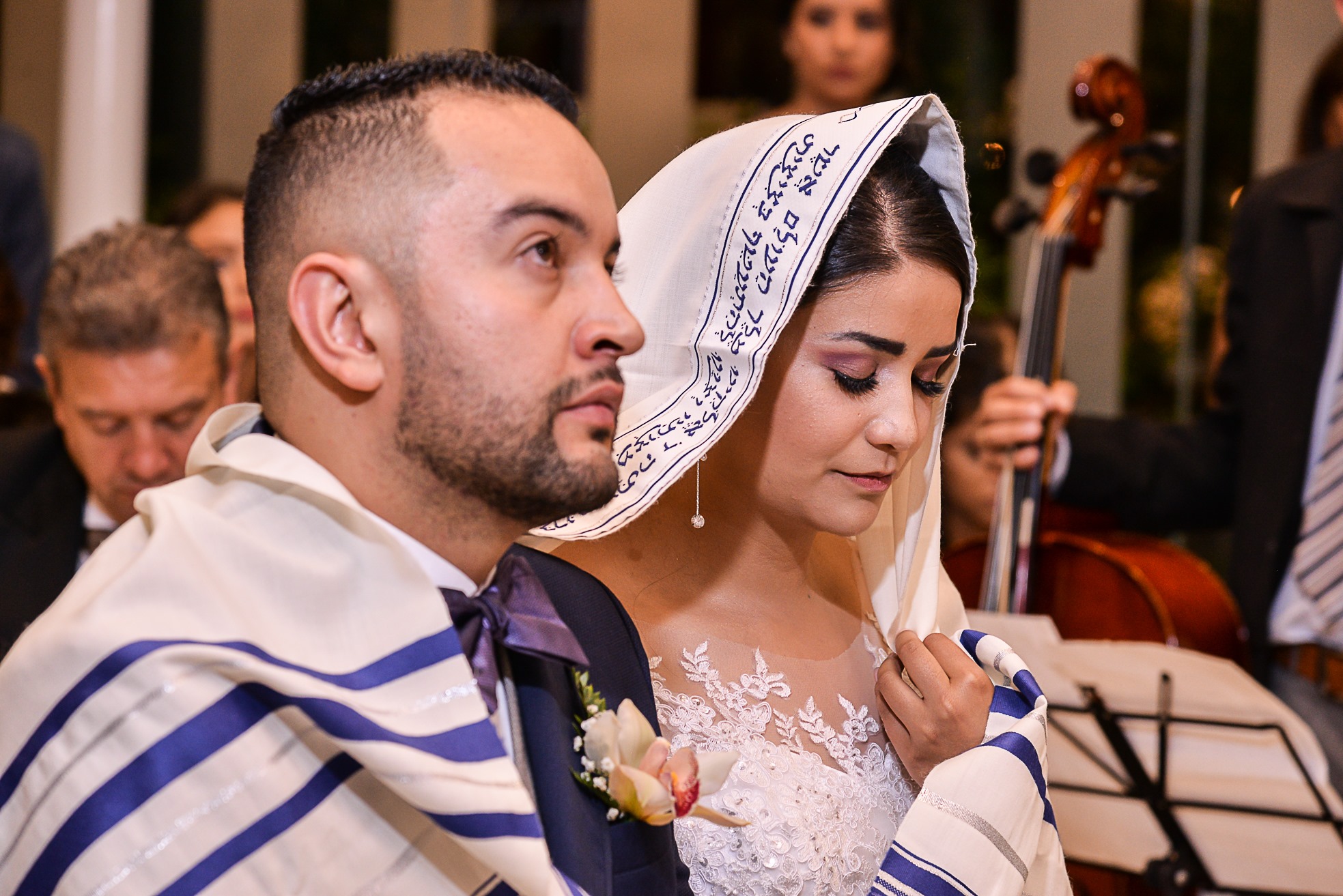 Uso de símbolos judíos en iglesias cristianas: El talit o manto de ...